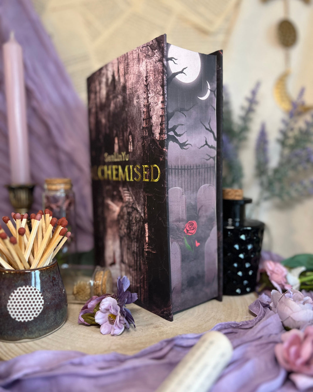 Sprayed Edge Books – Perfectly Edged